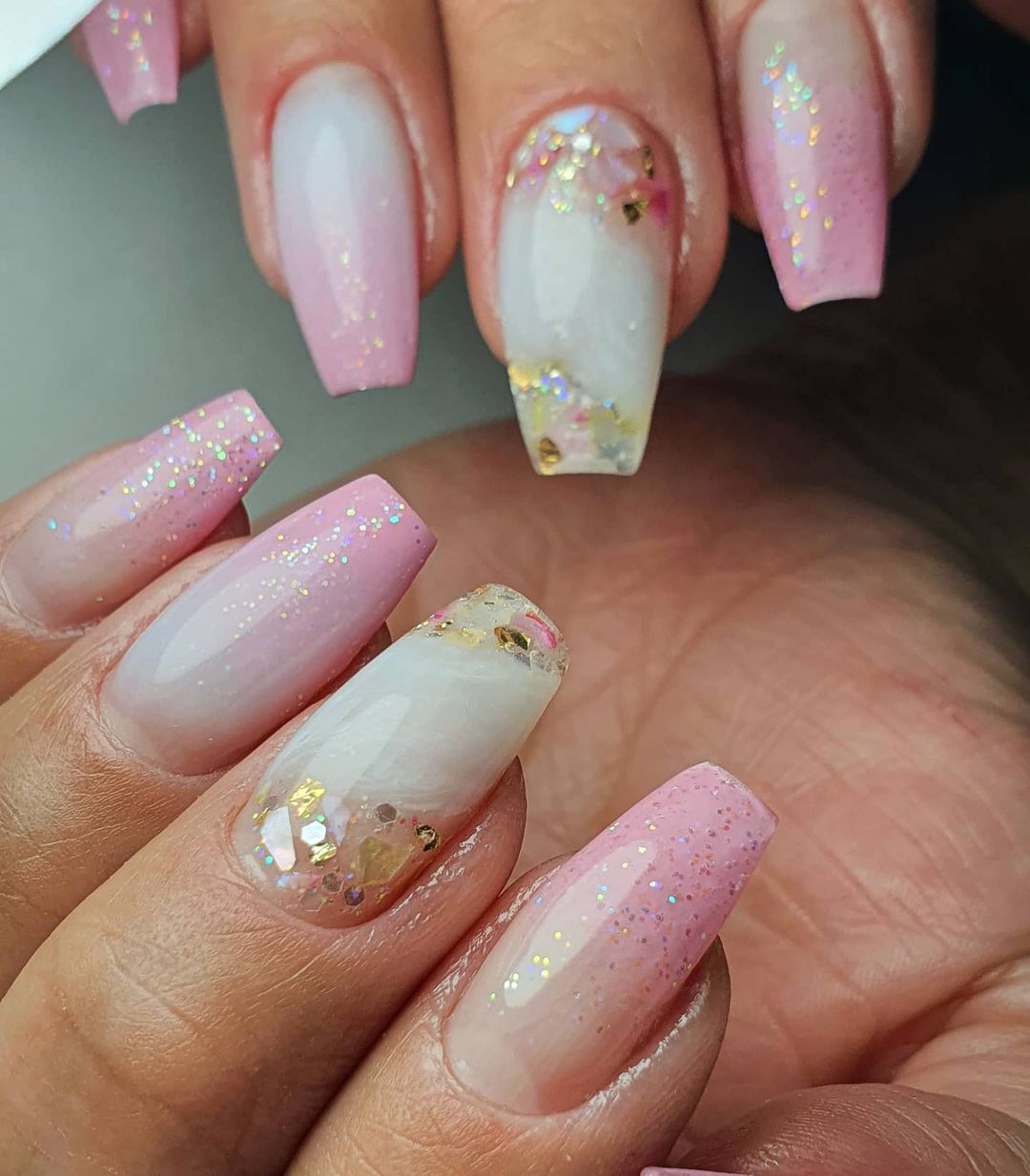 Unhas marmorizadas: aprenda a fazer sozinha + 20 modelos