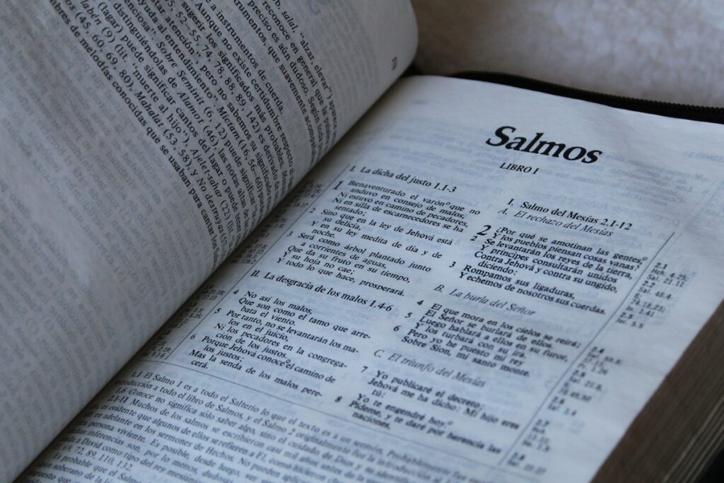 Salmos 34: mensagem de paz, fé e motivação