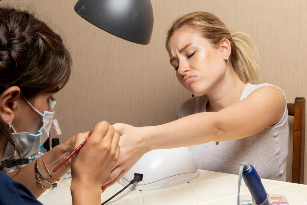 Unha inflamada, como evitar e qual o tratamento